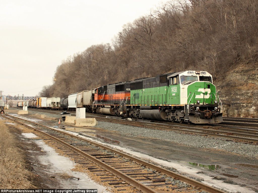 BNSF 1458